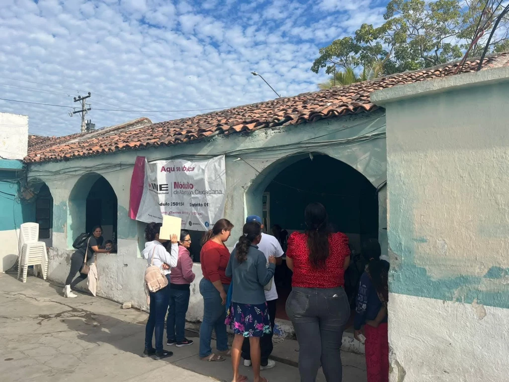 Regresa el módulo del INE a Villa Unión para trámites de credencial ...