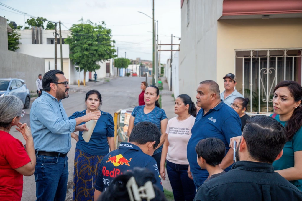 Parque y calles de la colonia Progreso serán mejorados, se promete Juan de Dios Gámez Mendívil ...